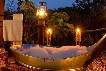 28 Outdoor Shower Ideas with Maximum Summer Vibes - Paperblog