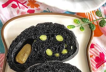 Squid Ink Bread - Paperblog