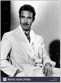 Gilbert Roland Net Worth, Bio, Height, Family, Age, Weight, Wiki ...