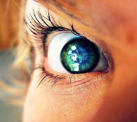 What Eyes Would Look Like Without Pupils - Paperblog