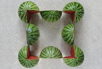 Food Meets Art 107: Geometric Food Art by Sakir Gökçebag - Paperblog