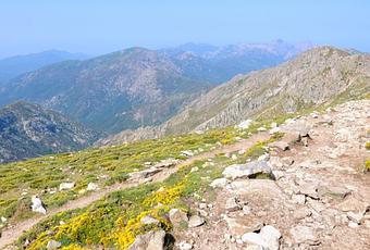 GR20: A Comprehensive Guide to Conquering Corsica’s Legendary Trail - Paperblog